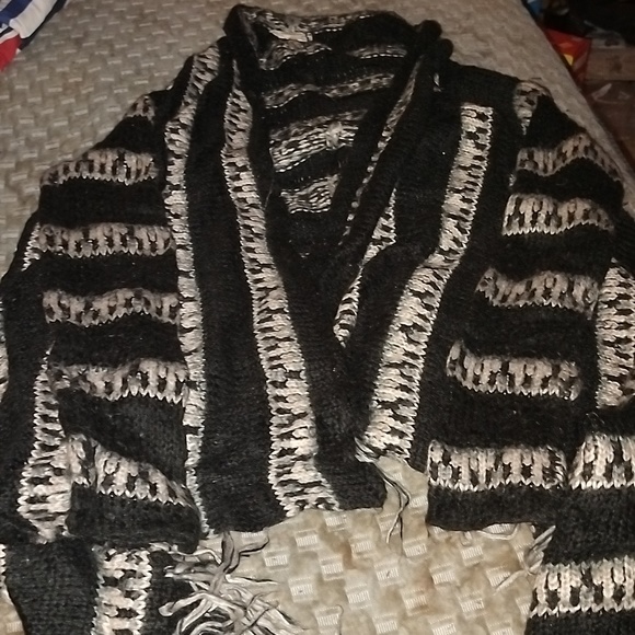 Billabong | Sweaters | Vintage Md Billabong Fly Away Sweater | Poshmark